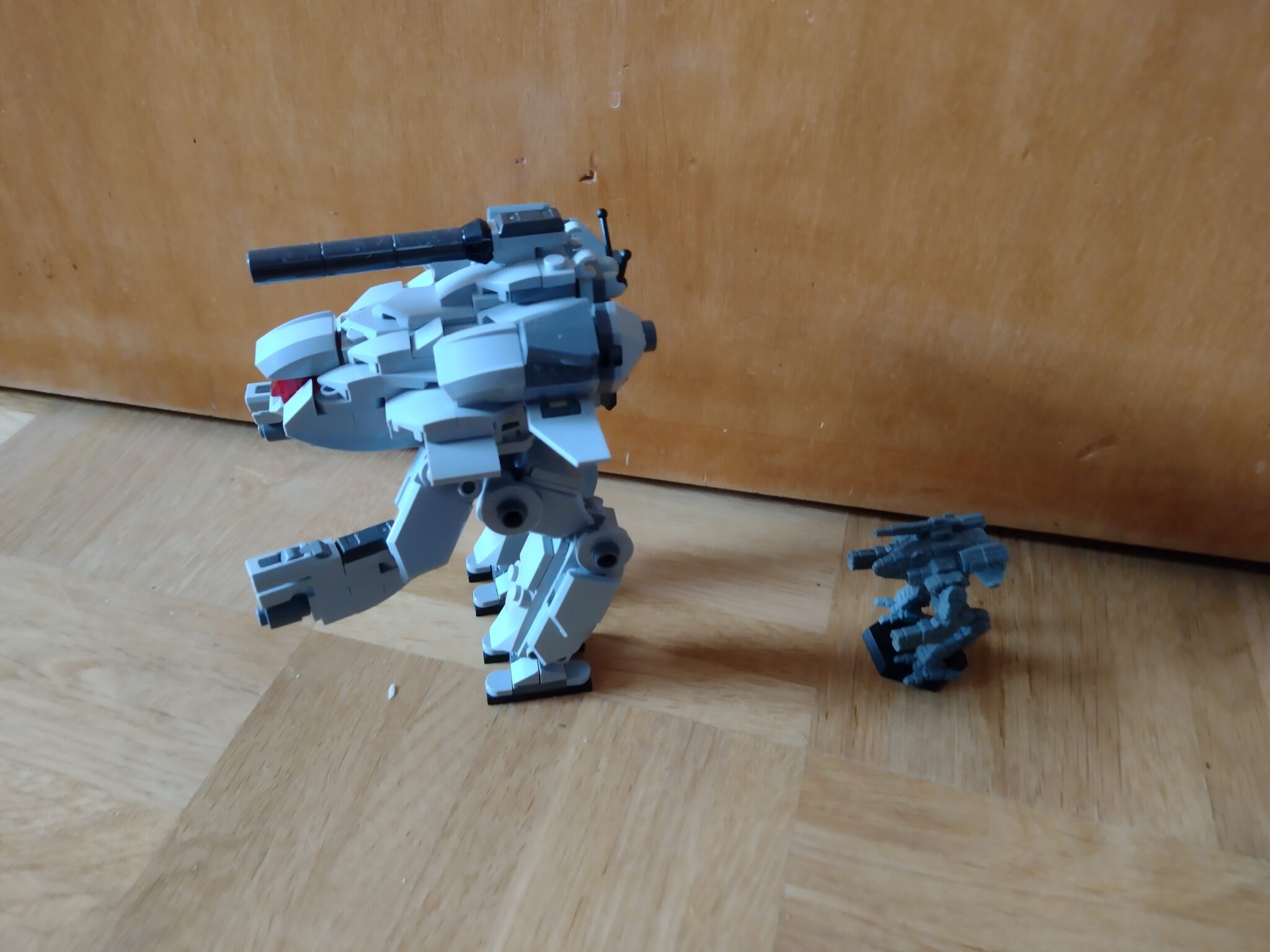 Battletech Lego Marauder II - HPG Station